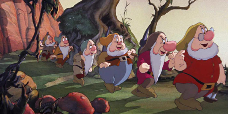 Disney's Snow White Remake Brilliantly Avoids A Major Debate By ...
