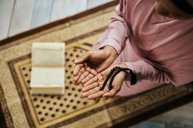 La oración como herramienta de sanación: ¿funciona realmente? La oración como herramienta de sanación: ¿funciona realmente?