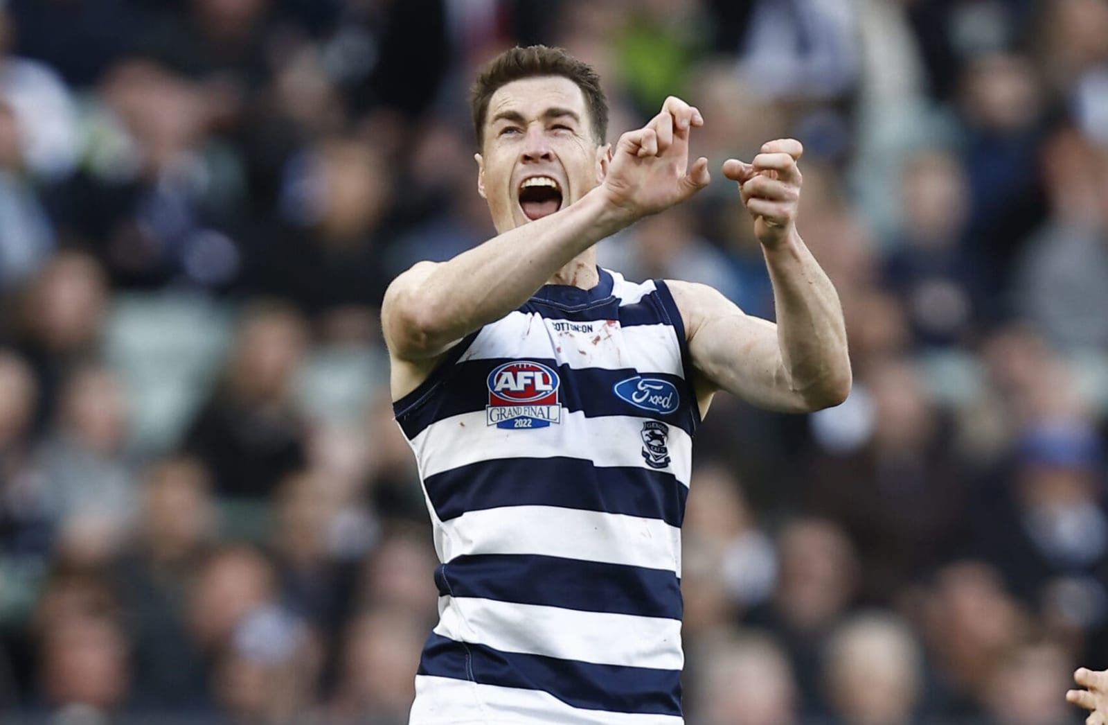 Superstar forward headlines trio of Geelong re-signings