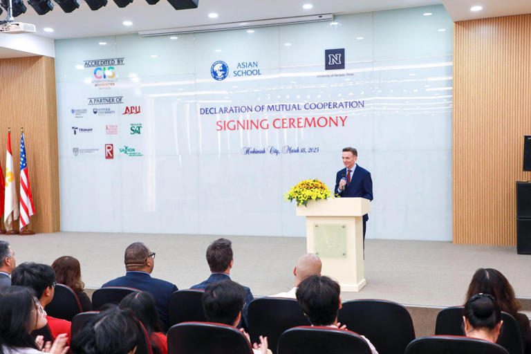 Trường Quốc tế Á Châu ký kết hợp tác với Đại học Nevada, Reno