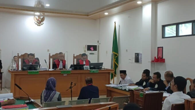 Sidang Eks Polisi Tembak Sopir Ekspedisi, Istri Korban Ungkap Kontak Terakhir