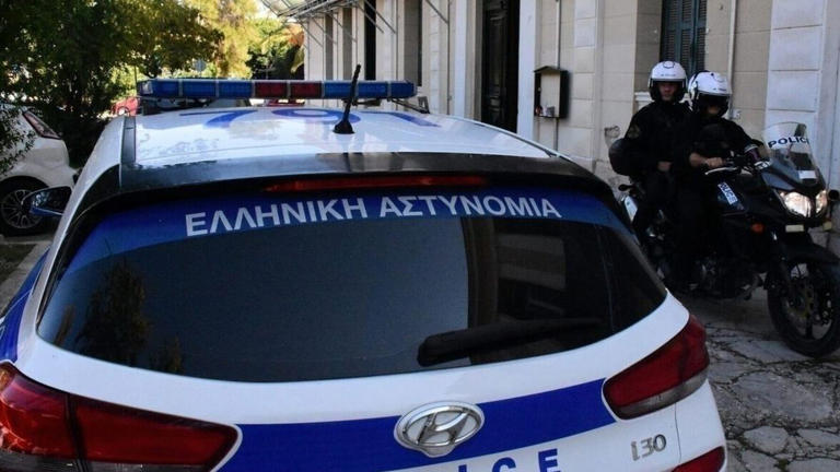 Πέλλα: Προσποιούμενοι τους λογιστές εξαπάτησαν τρεις γυναίκες σε ένα 24ωρο