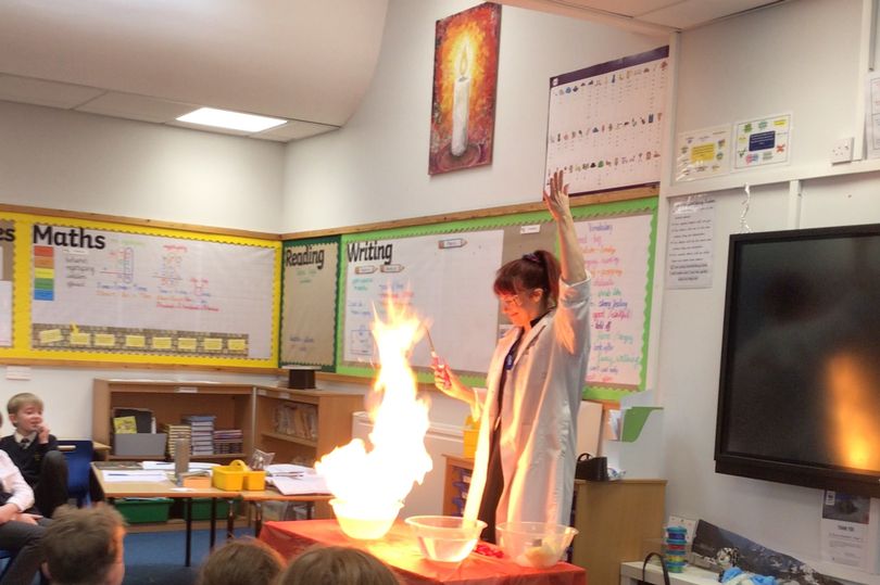 Frome pupils get hands-on with mind-blowing Science Week experiments
