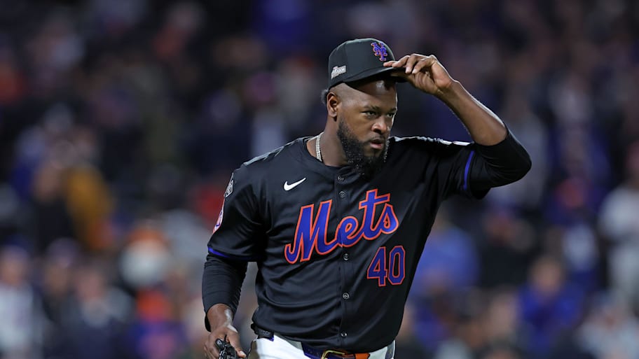 Former New York Yankees, Mets Pitcher Set to Join Rare Baseball History ...