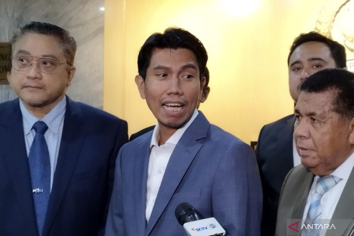 Prabowo-Megawati bergandengan, politikus Gerindra singgung soal ...