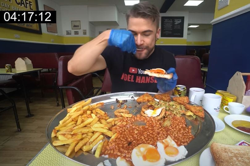 Professional eater takes on Pete Doherty - eating same food challenge ...