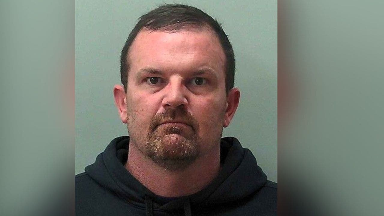 Firefighter arrested for photographing twins' death scene on Bell ...