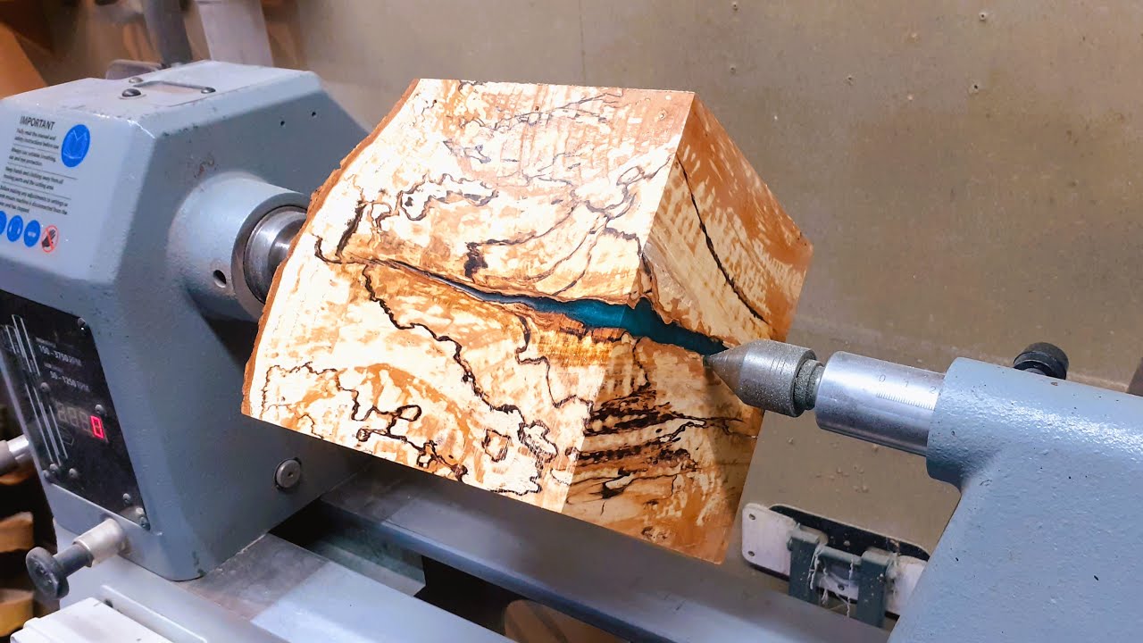 How To Turn Split and Spalted Ash