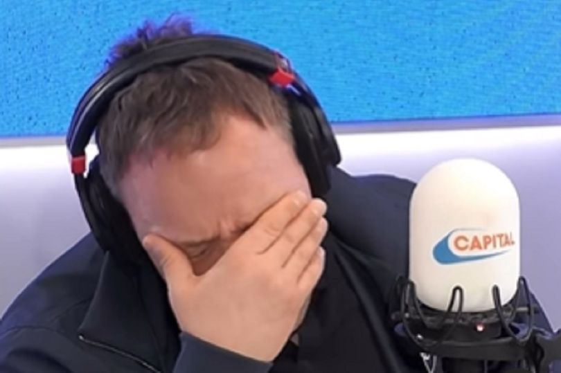 Netflix Adolescence star Stephen Graham breaks down in tears live on ...