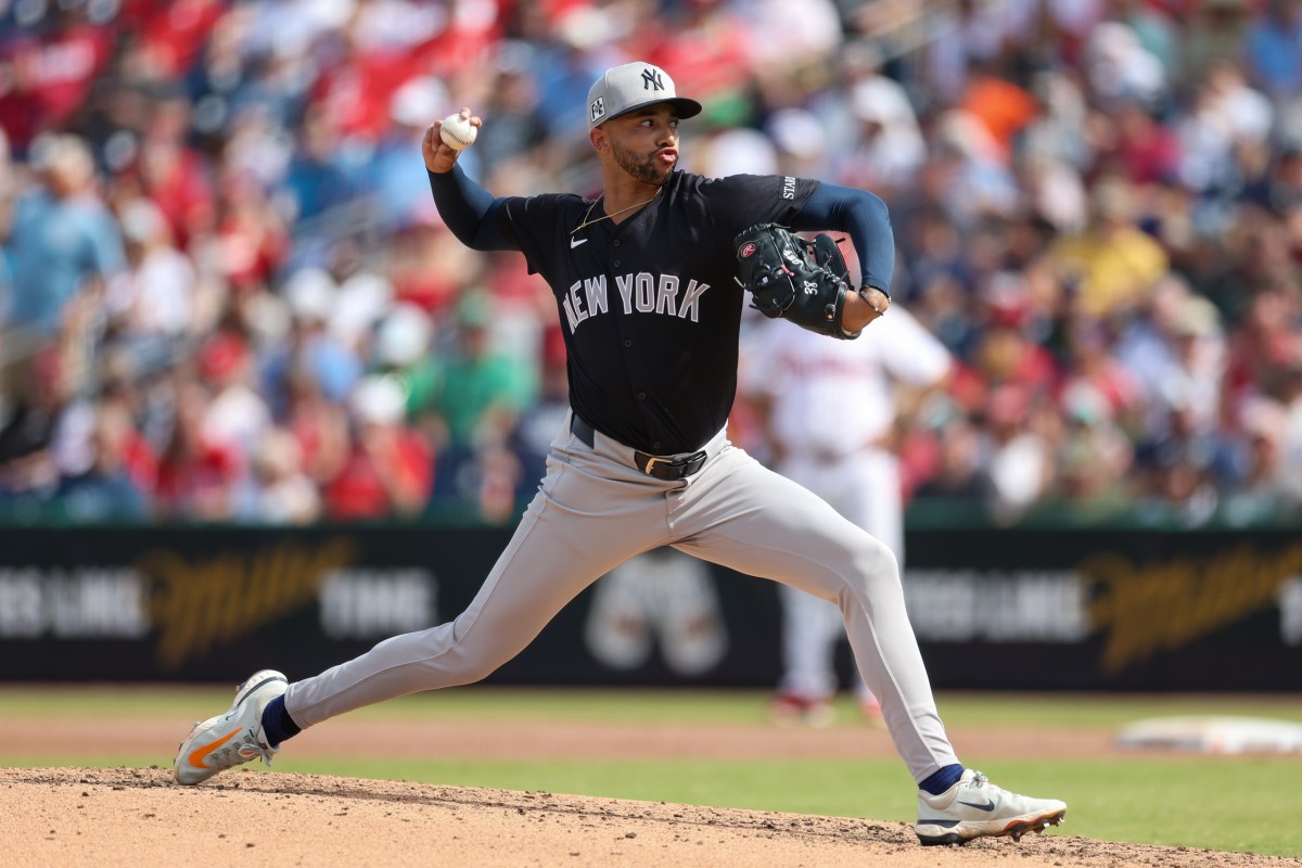 Can Devin Williams Handle Yankees' Pressure Cooker?