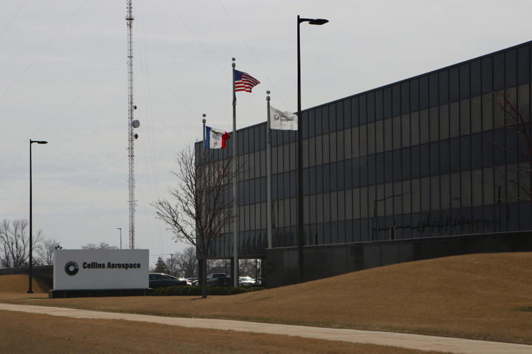 Collins Aerospace expected to lay off 160 Cedar Rapids workers to ...