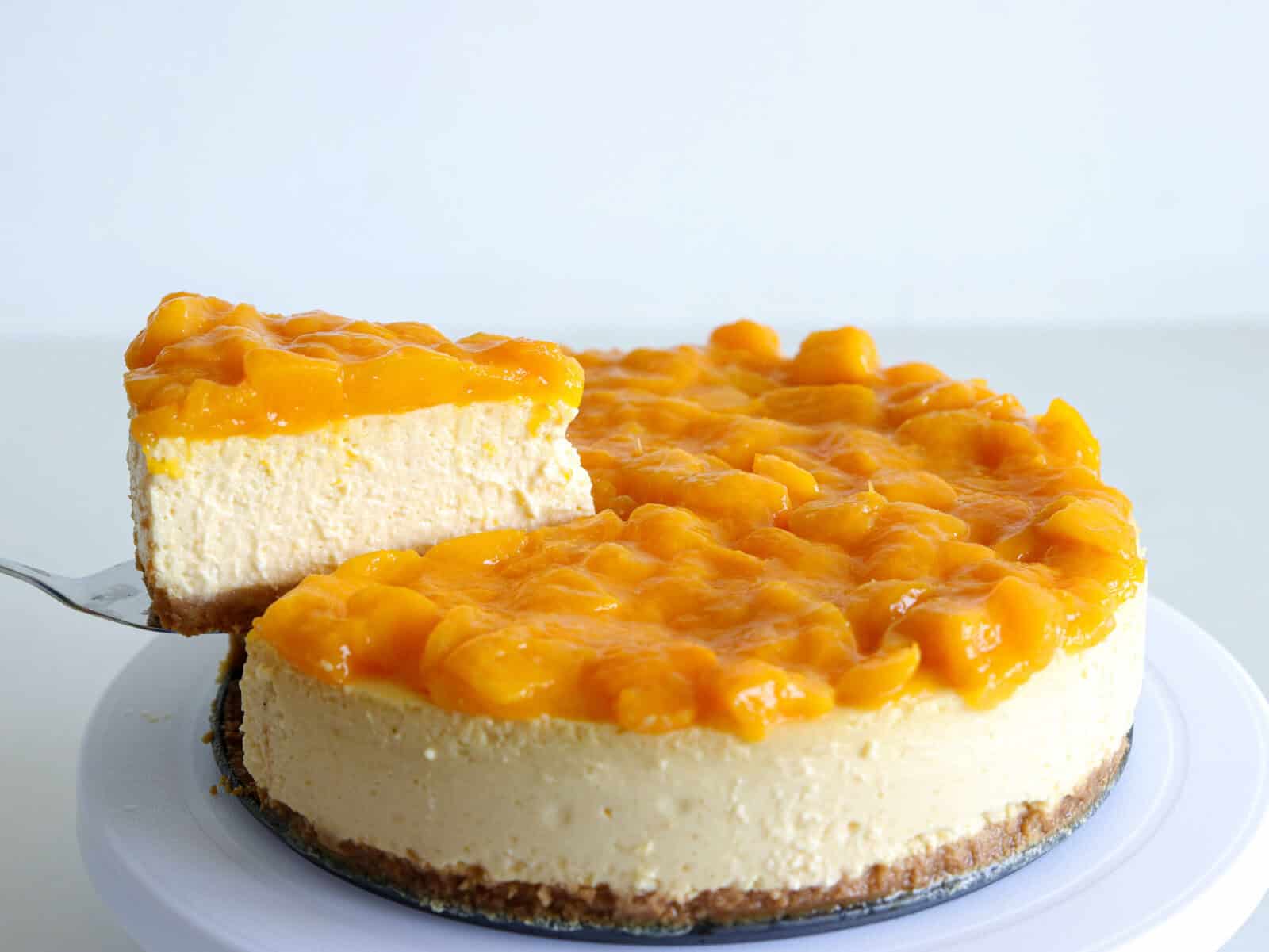 Light Mango Cheesecake