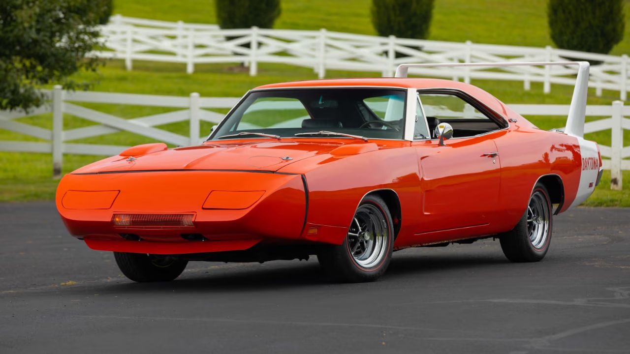 10 Classic Cars That Look Fast Standing Still