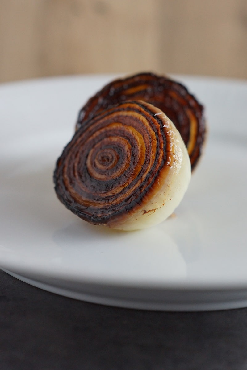 How to transform simple onions into a rich and flavorful side dish