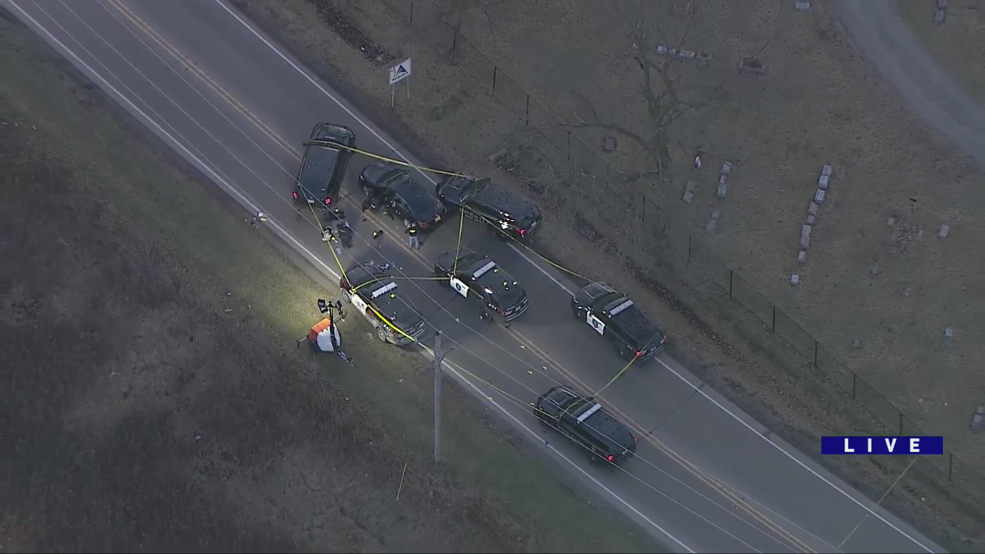 Heavy police presence at scene of traffic stop investigation in Aurora ...