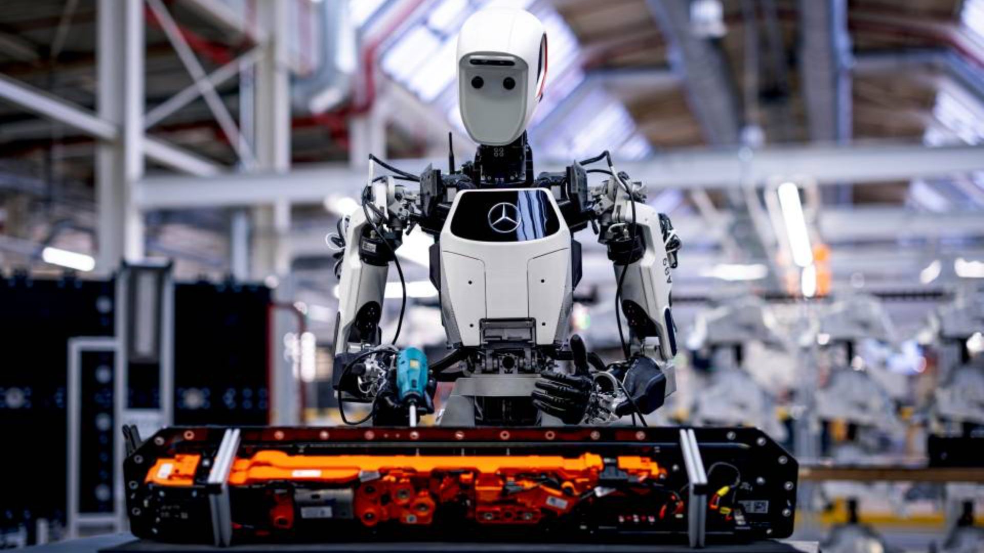 Mercedes-Benz tests humanoid robot mechanics to speed up car production ...