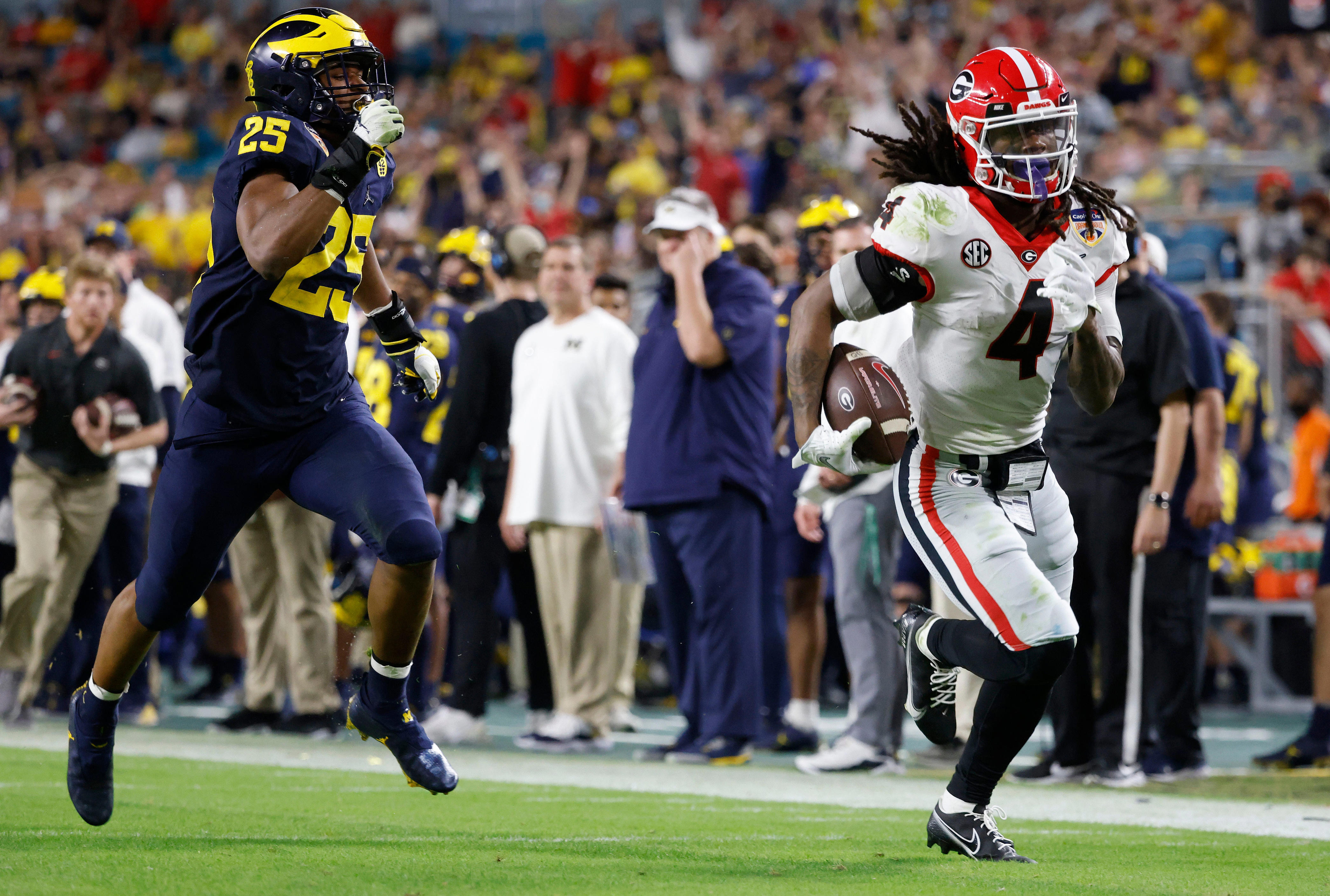 Four-star running back visits UGA football