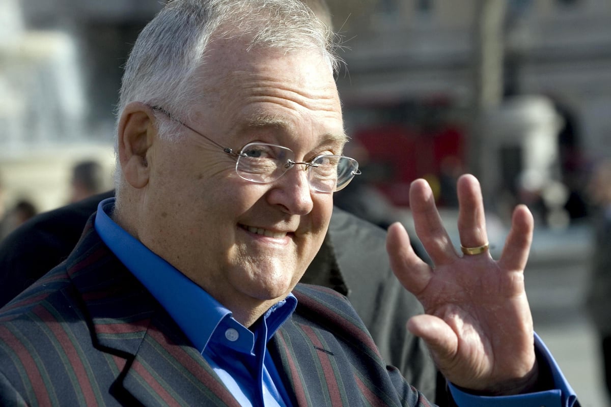 Neighbours actor Ian Smith ‘defying the odds’ after terminal cancer ...