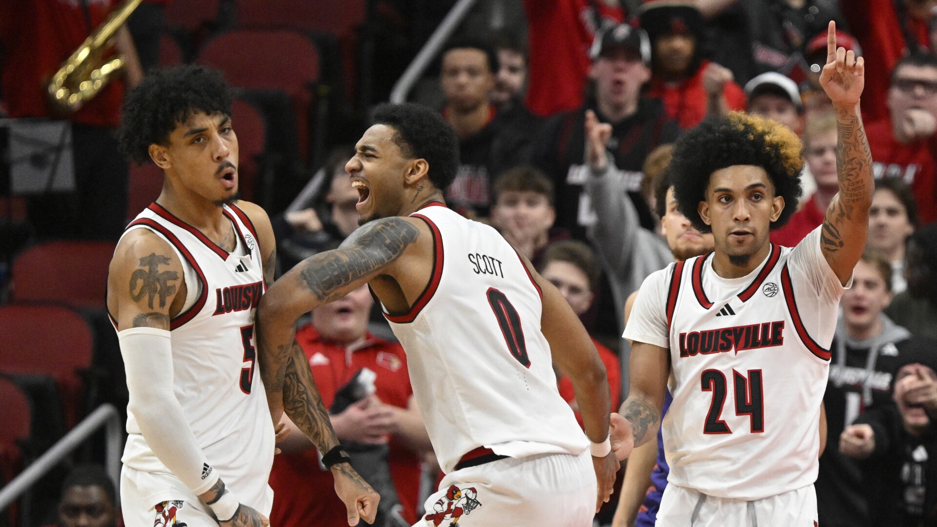 Hello again! Players return to March Madness, this time playing for new ...