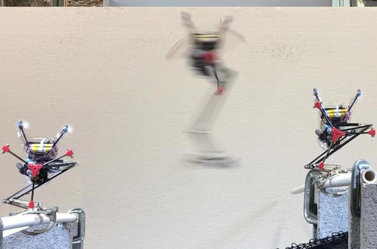 A squirrel-inspired robot that can leap from limb to limb