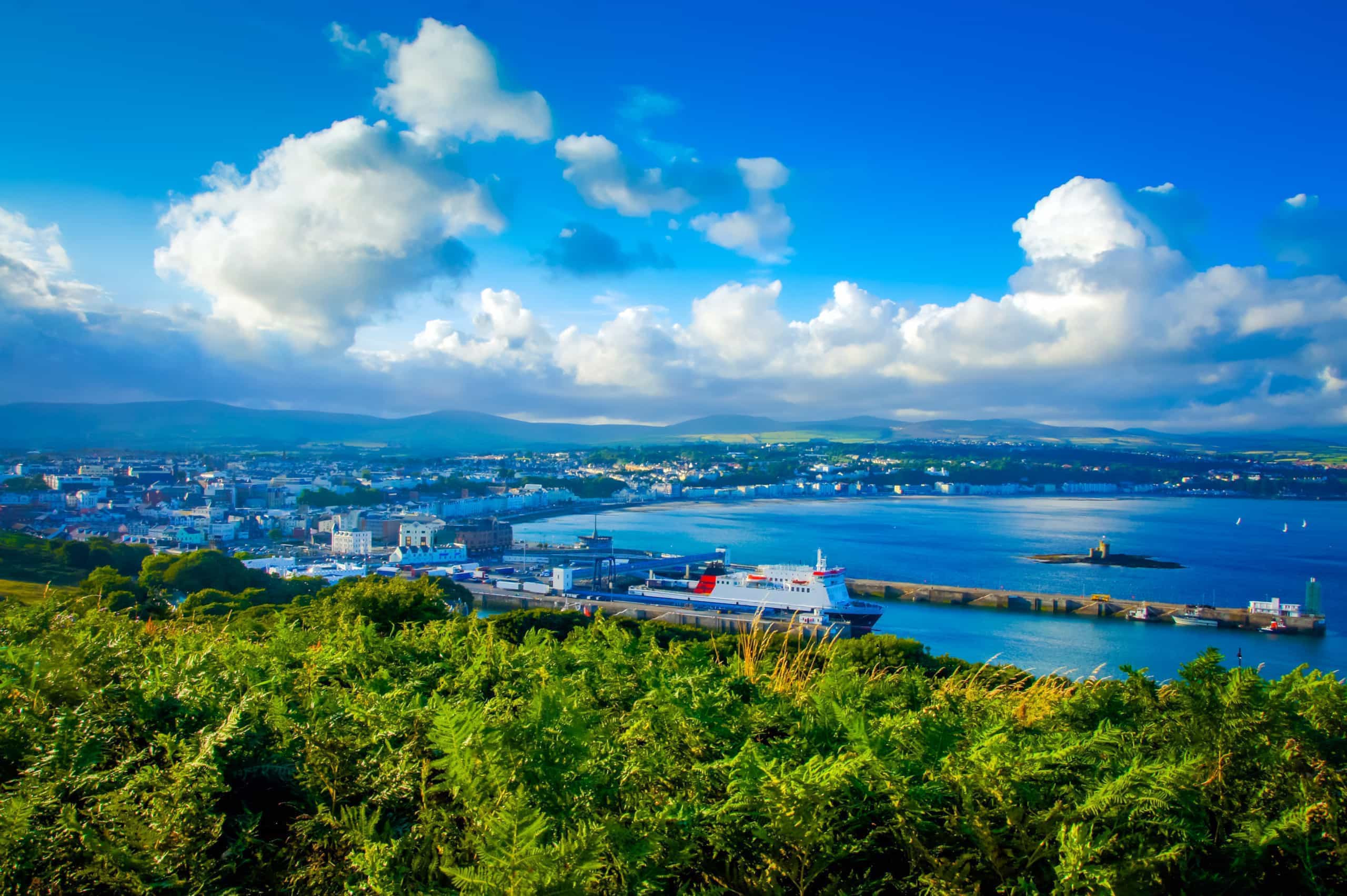 Die Isle of Man: Entdecken Sie eine der ungewöhnlichsten britischen Inseln