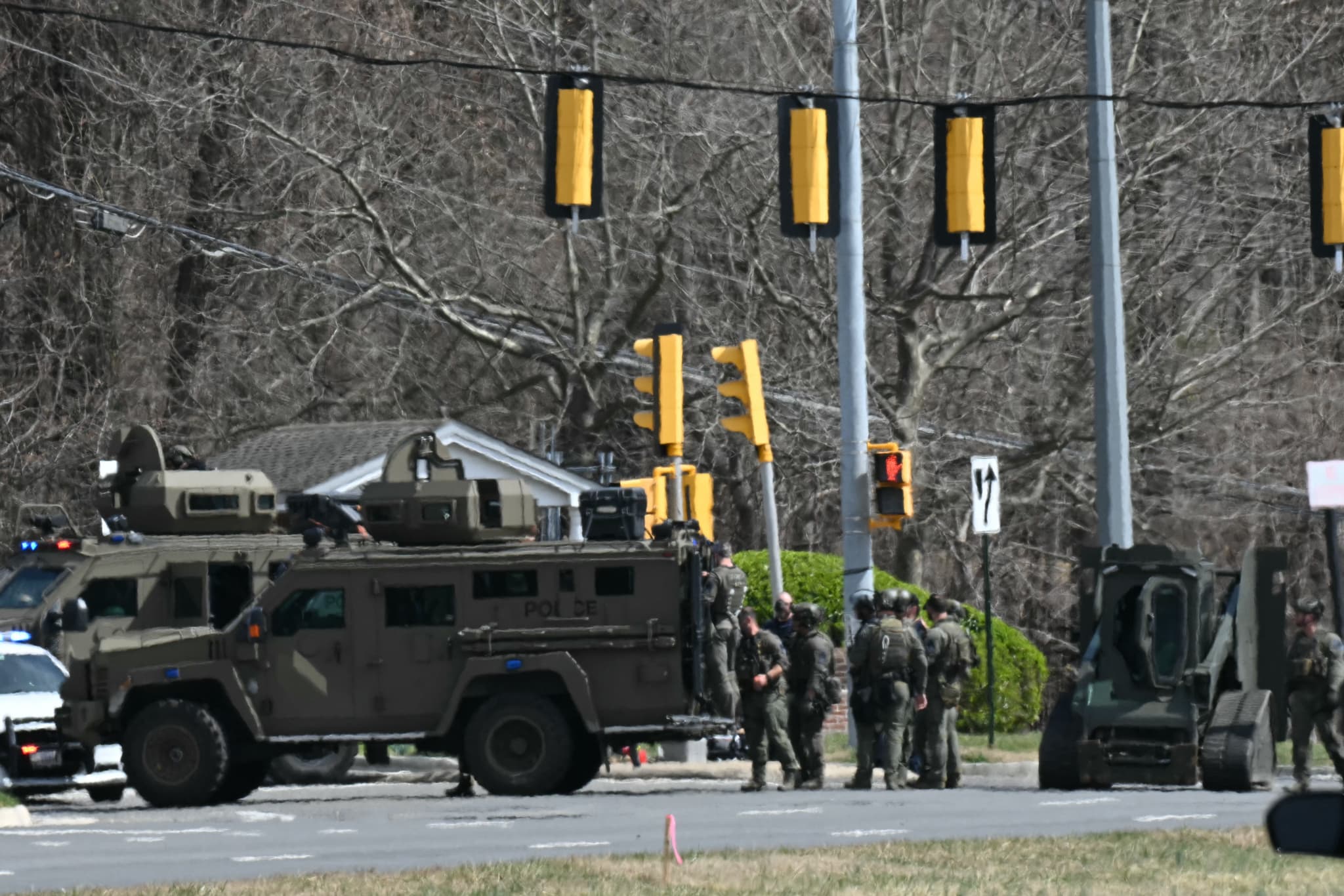 États-Unis: vaste opération policière devant le siège de la CIA, un ...