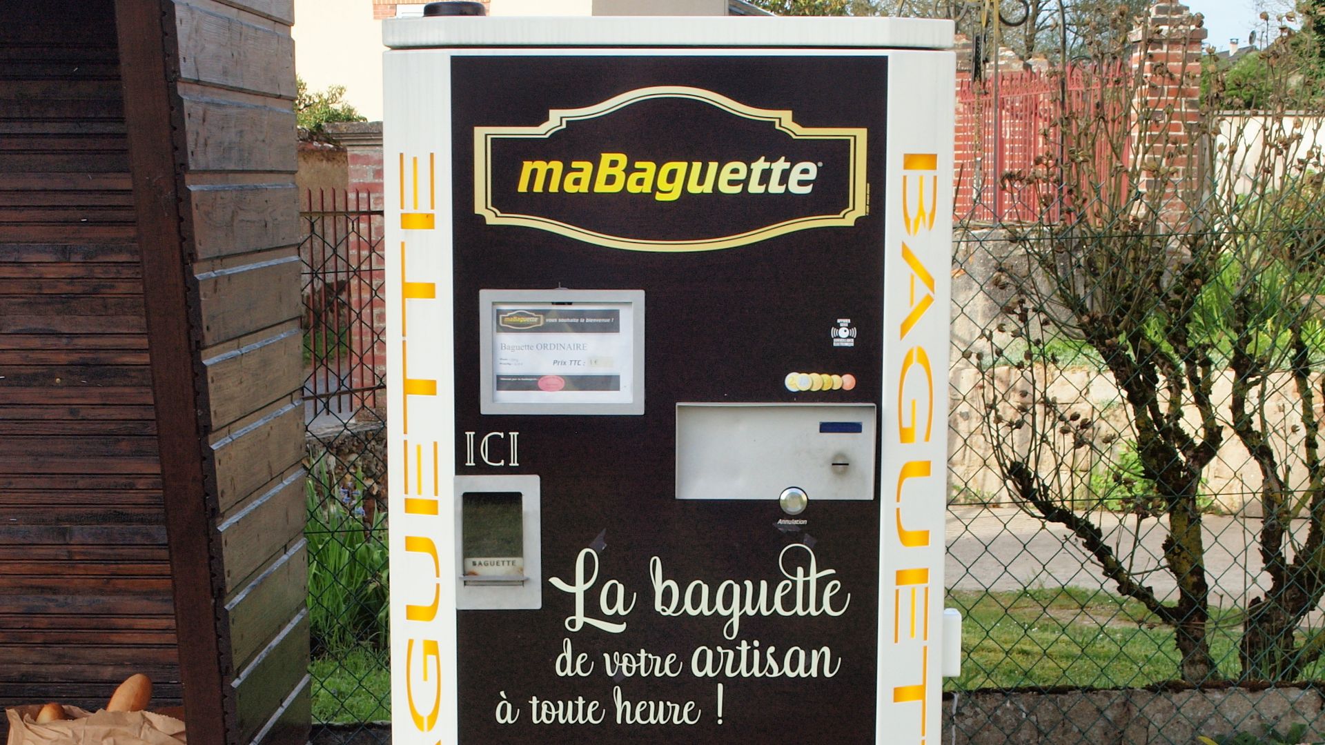 The 20 Coolest Vending Machines From Around The World