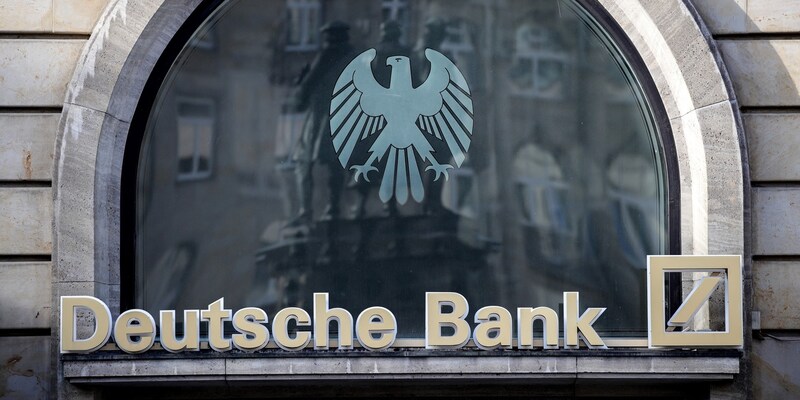 Insolvenzen und Stellenabbau im Ticker +++ - Deutsche Bank streicht ...