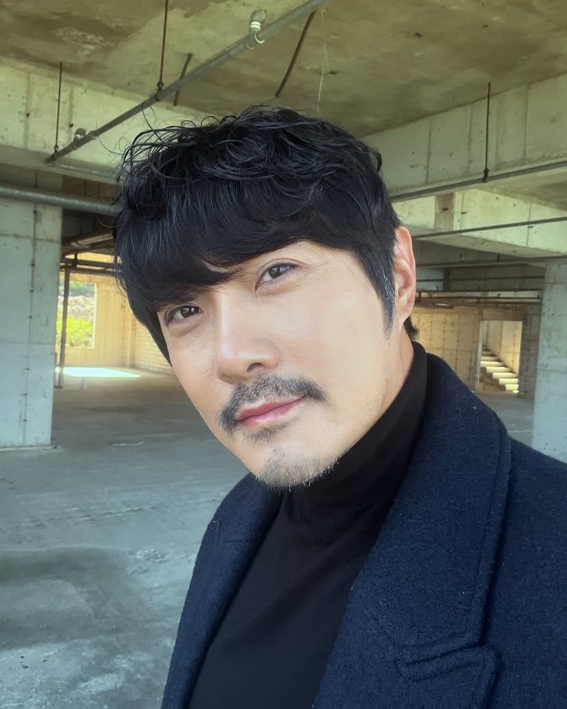 KCM, 4년 전에 혼인신고···13살·3살 두 딸 아빠