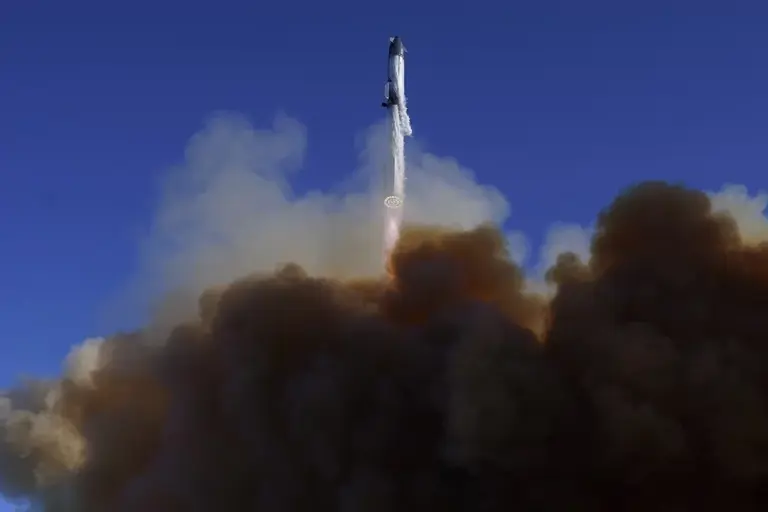 Routine SpaceX Starship test ends in explosion in massive setback for ...