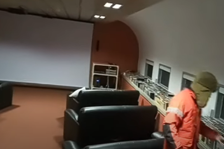 Inside Antarctic Sanae IV Base Where Isolated Scientists Pleaded for Help