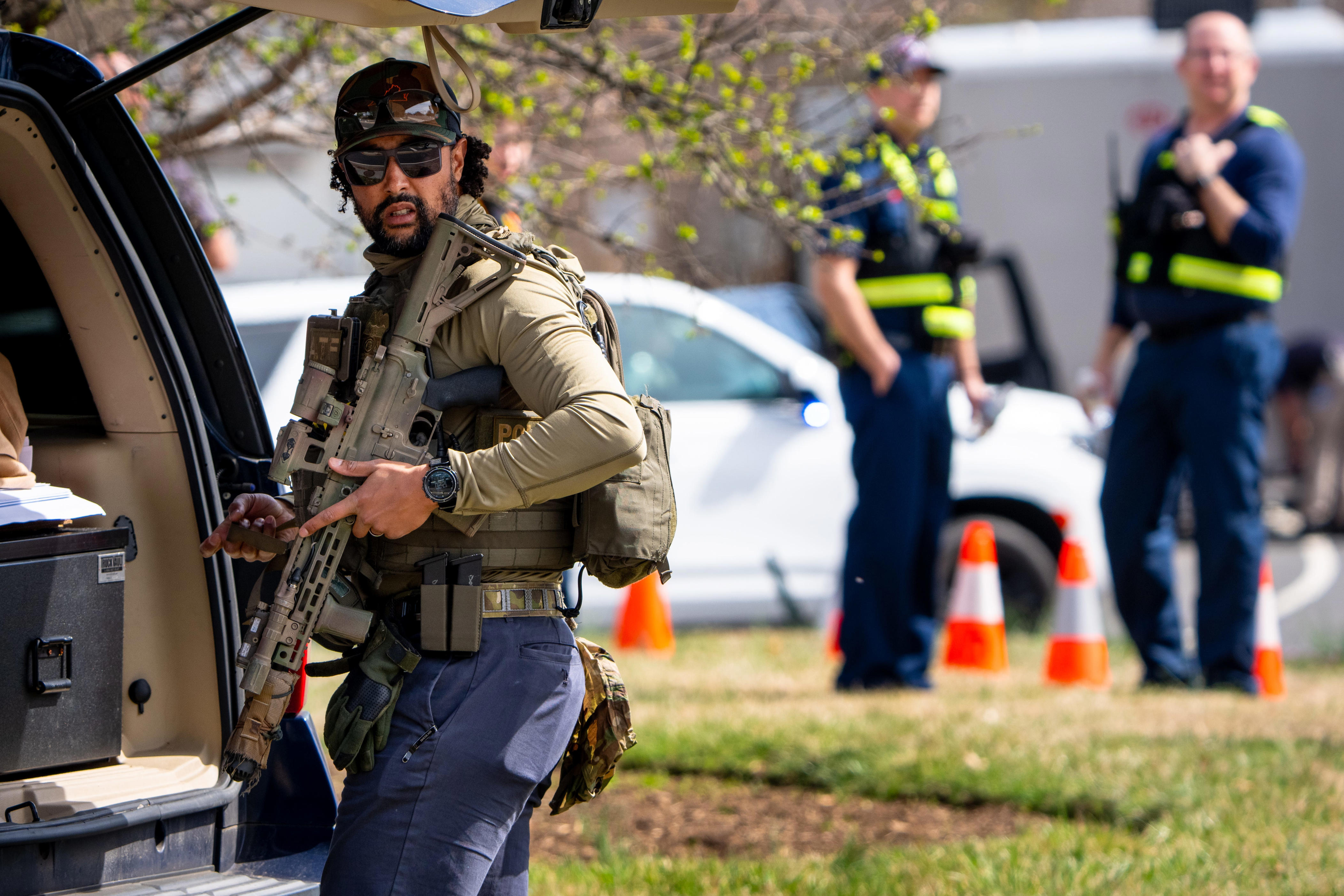 Man in custody after armed police swarm CIA headquarters over ...