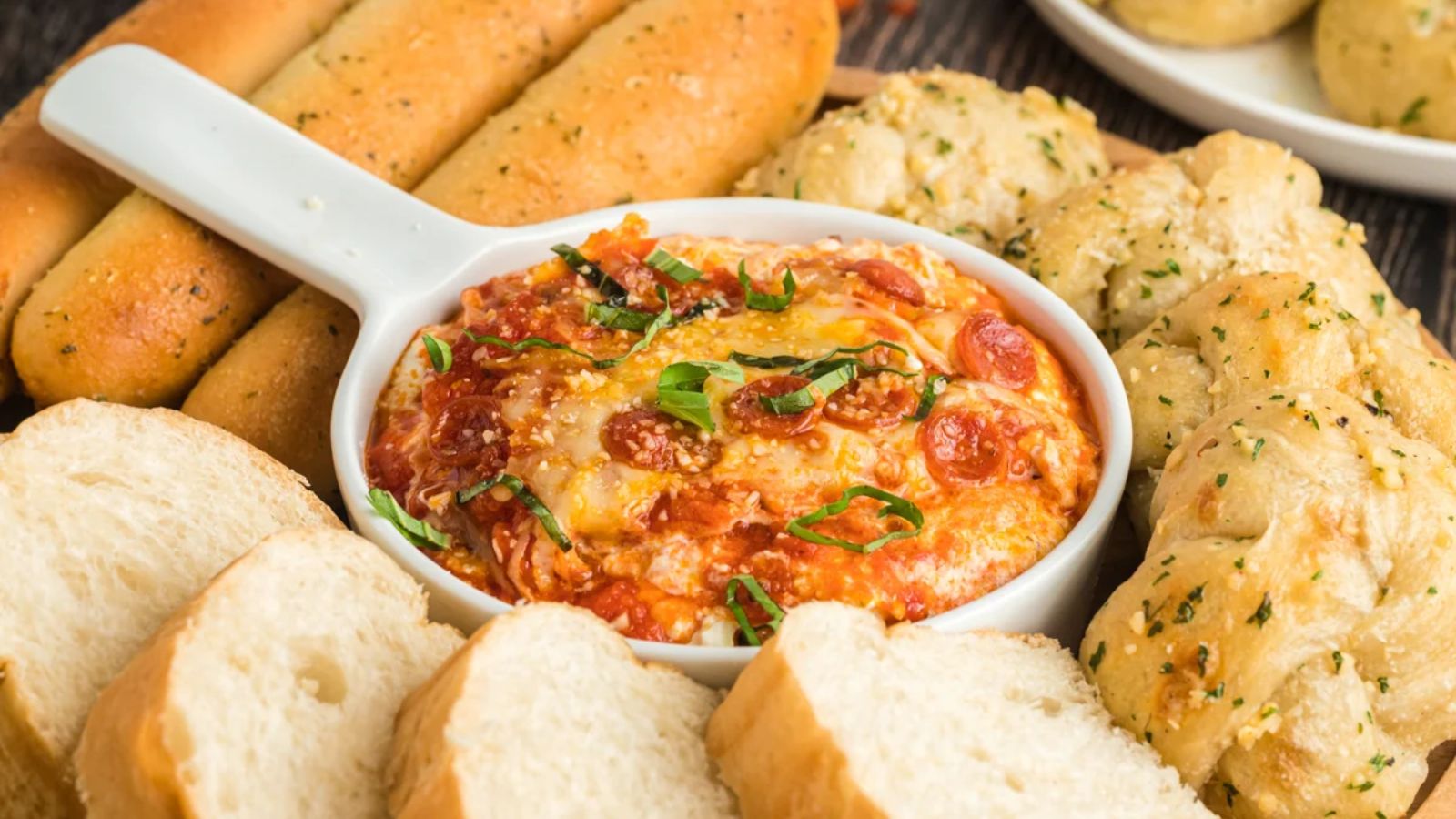 14 Church Potluck Dishes That Always Get Asked for the Recipe