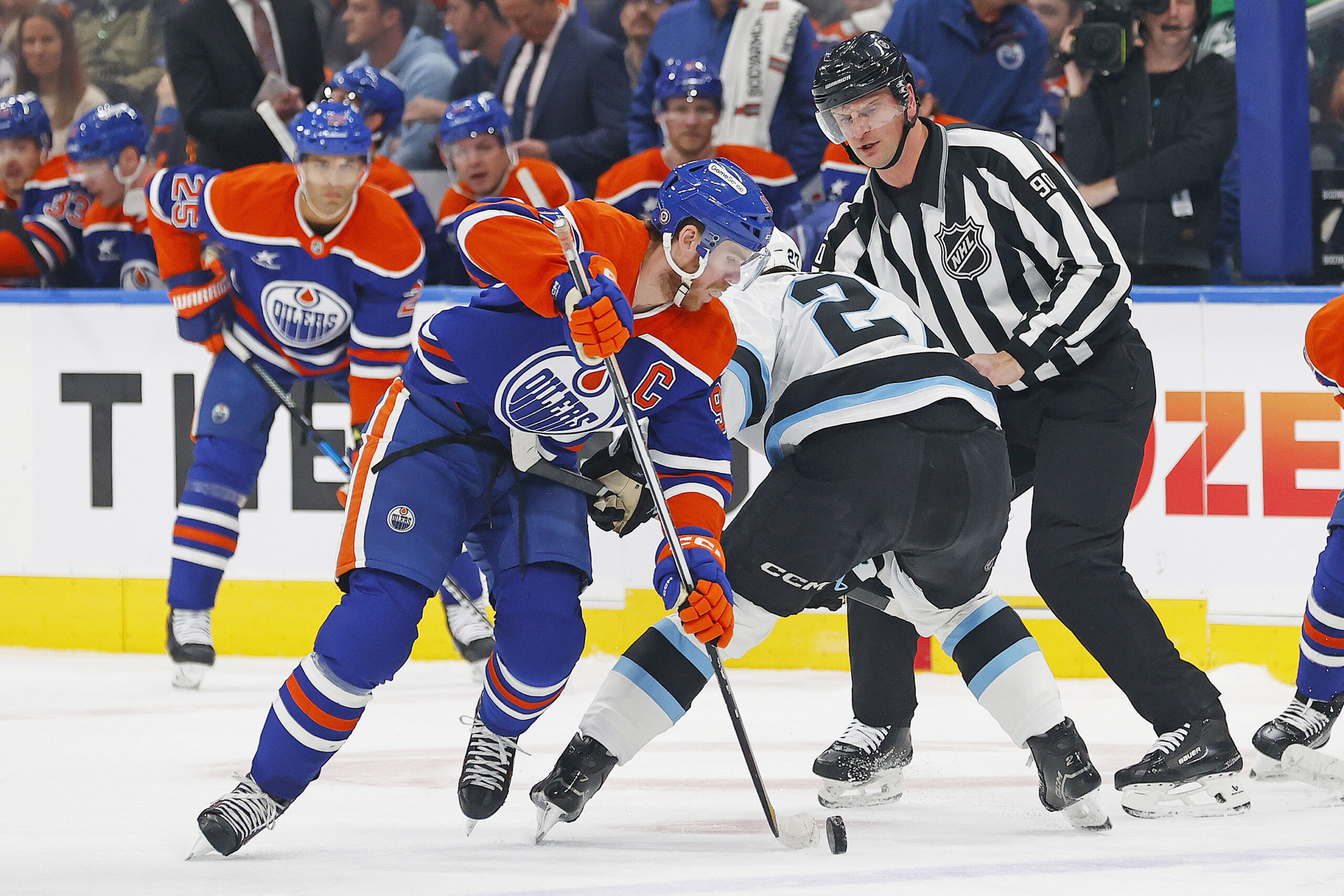 Oilers’ Connor McDavid becomes first player to have 3-point games ...