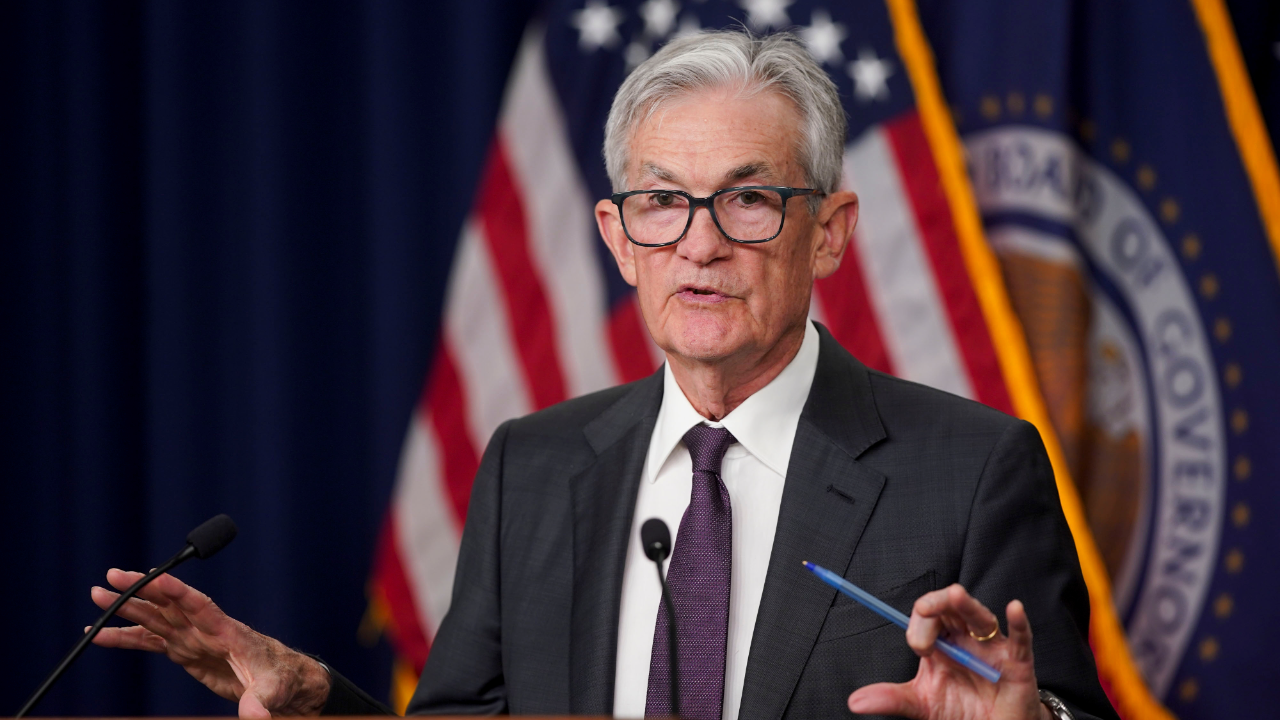 The Fed keeps rates steady while warning of increasingly uncertain ...