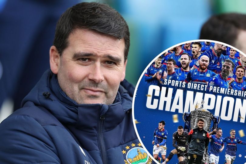 Rangers star joins Linfield celebrations after latest title win
