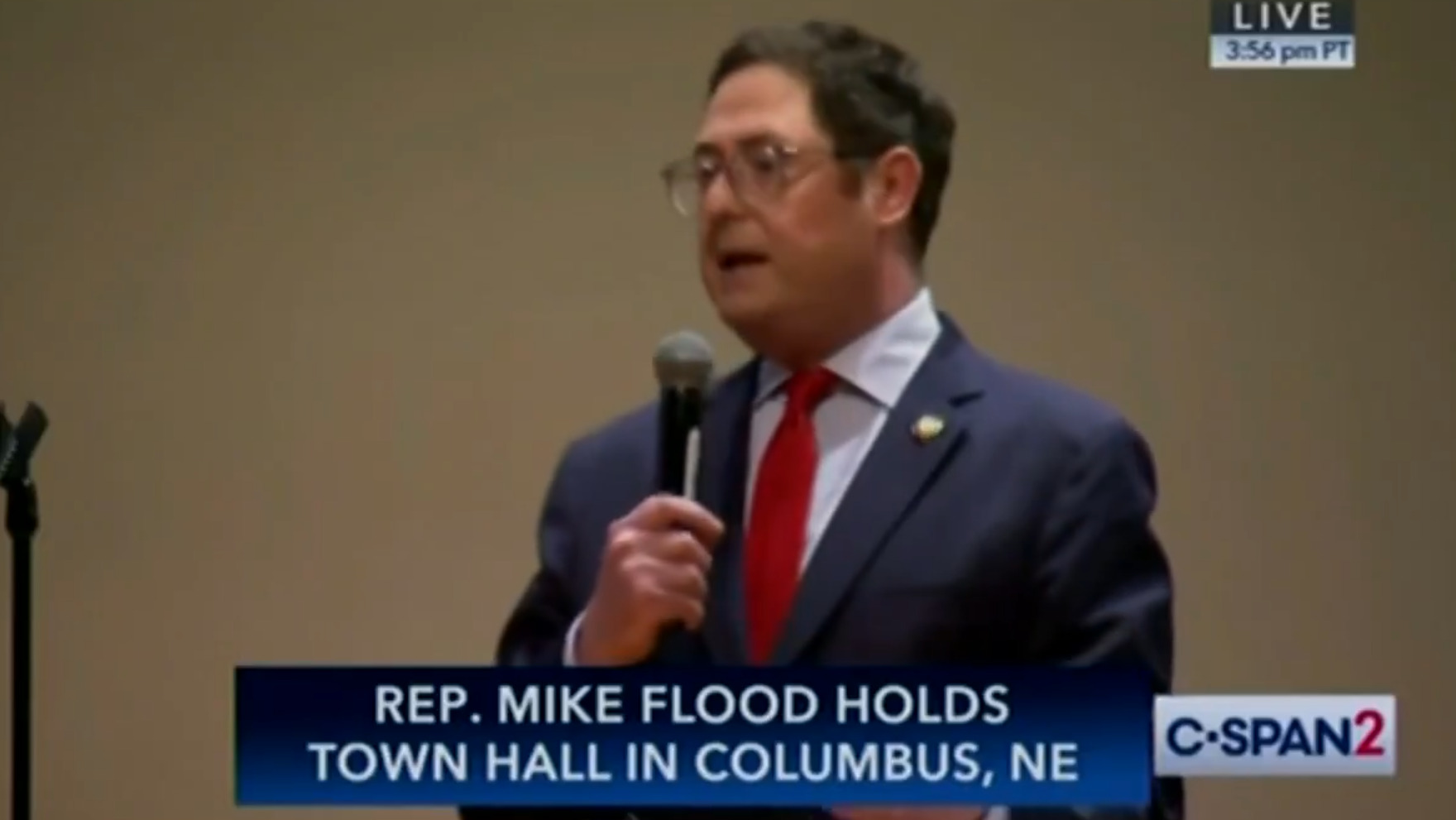 Nebraska Republican Triggers 'Tax The Rich' Chants At Own Town Hall ...