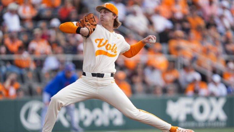 College Baseball: D1 Baseball Top 25 Rankings, Tennessee Climbs to the ...