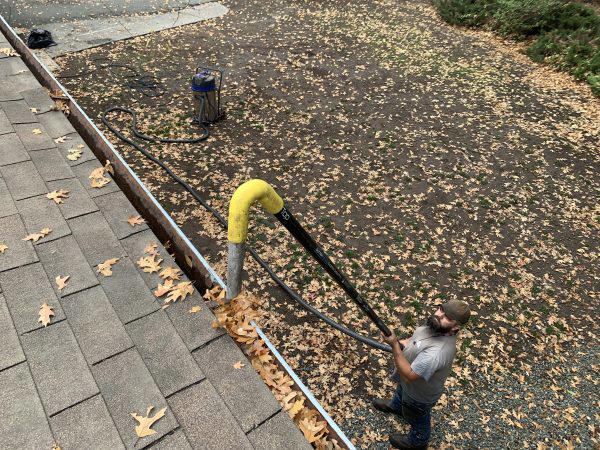 Step-by-Step Blueprint for Starting a Profitable Gutter Cleaning Business