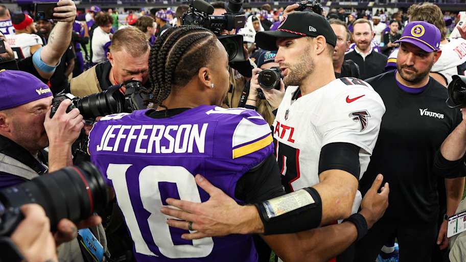 Adam Schefter Lays Out Way That 'Makes Sense' for Vikings to Bring Back ...