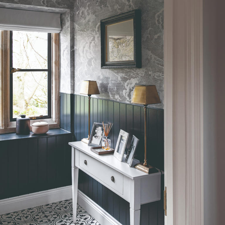 8 places you should never put wall panelling in your home to avoid ...