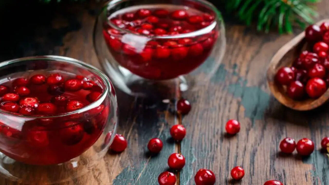 Drinking Cranberry Juice Can Help You Reduce Risk Of This Disease