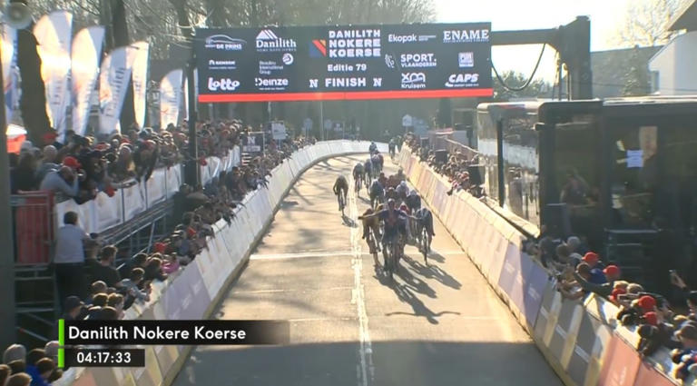 Nokere Koerse 2025, gran volata di Nils Eekhoff davanti a Matteo ...