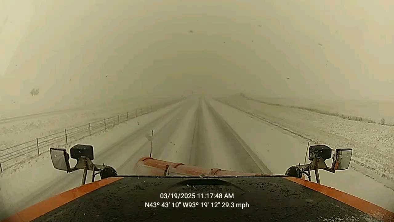 MN weather: Heavy snow in southern Minnesota; cloudy, windy for Twin Cities