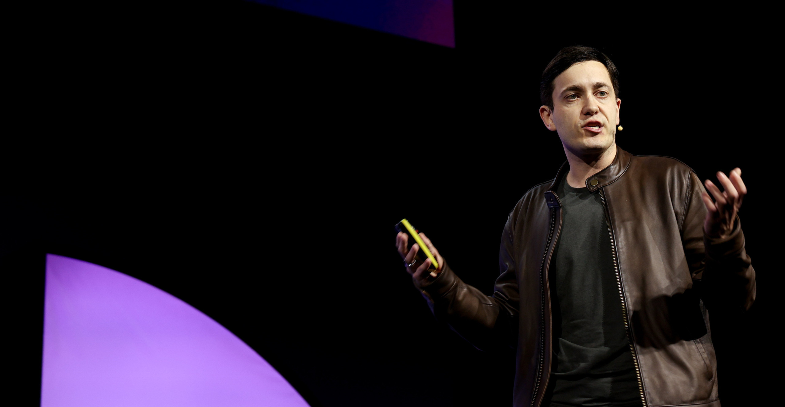 AI's dark side: tech expert sounds the alarm on Big Tech's ambitions