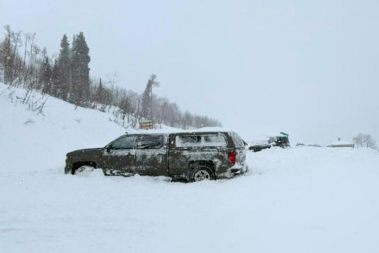 Alarming Avalanche Hits Vehicles Leaving Utah Ski Resort