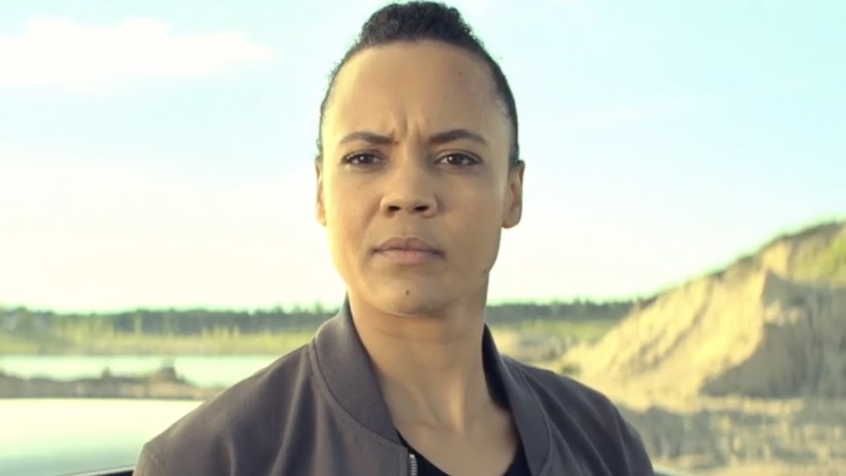 Watch Neagley Lay Down the Law in This Exclusive 'Reacher' Clip