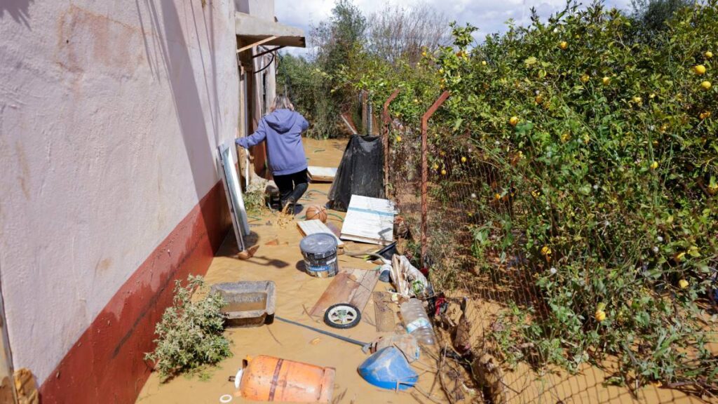 Dos muertos y un desaparecido tras paso de tormenta Laurence en España
