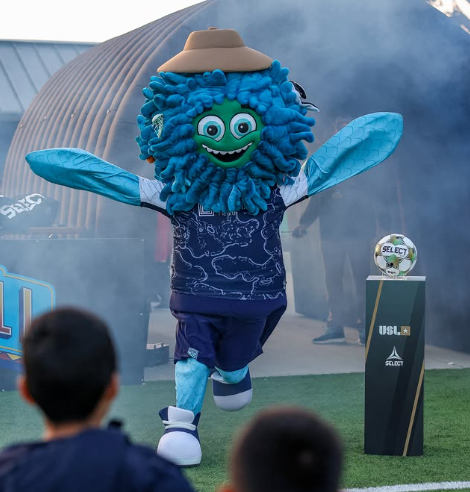 'Nightmare fuel’ or ocean protector? Opinions swirl over Monterey Bay F ...