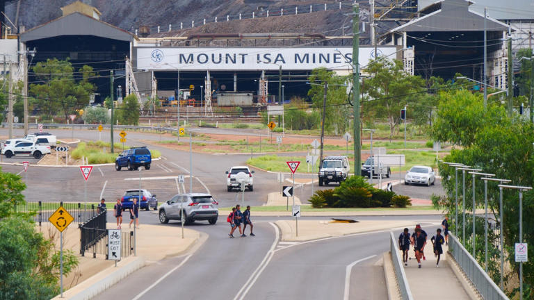 Mount Isa survey finds city overwhelmingly wants public school bus service